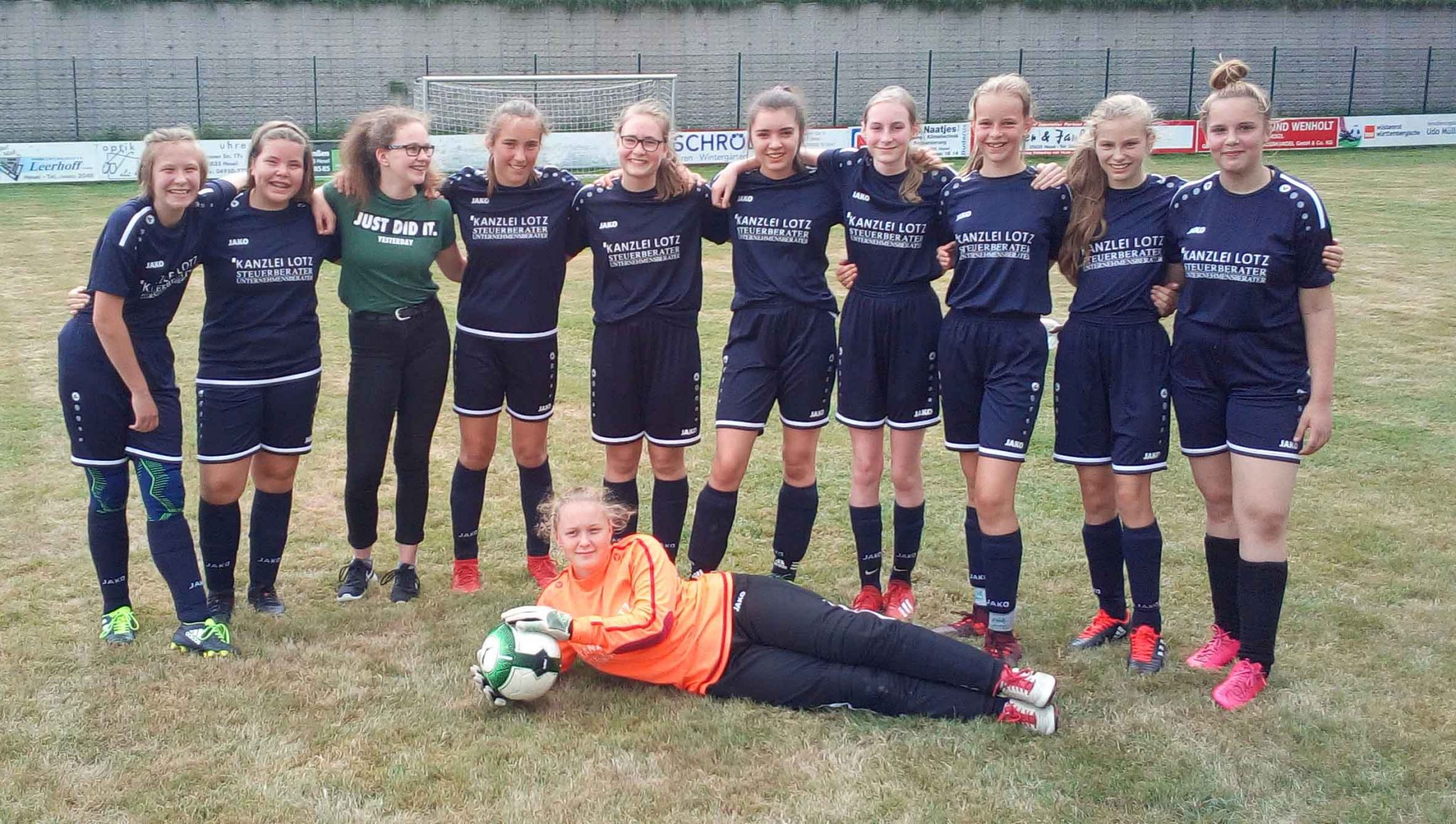 C-Mädchen – Ostfriesenkicker